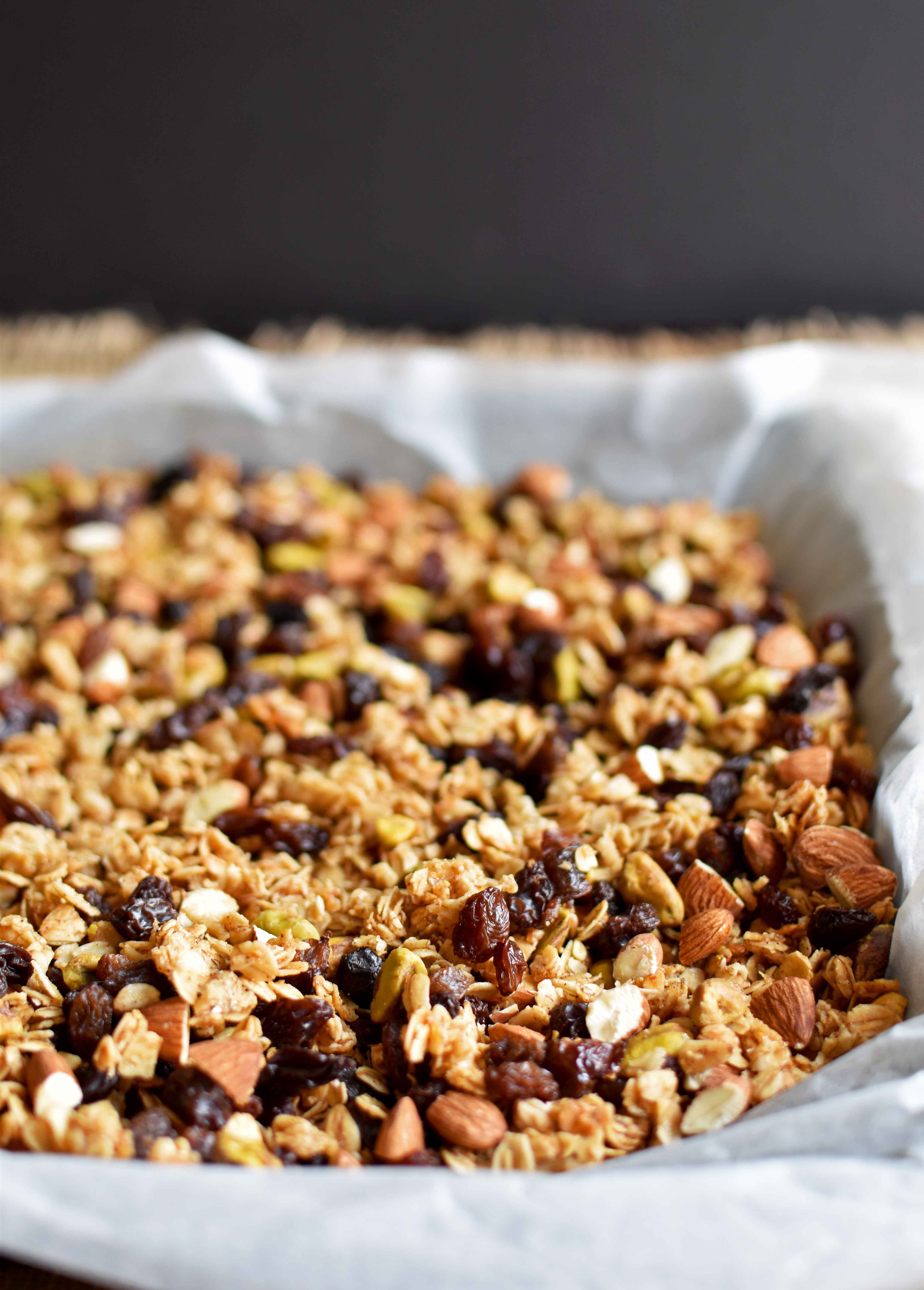 Easy Homemade Granola - Pepper Delight